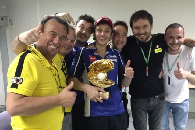 Cesare Cremonini celebra il suo amico Valentino