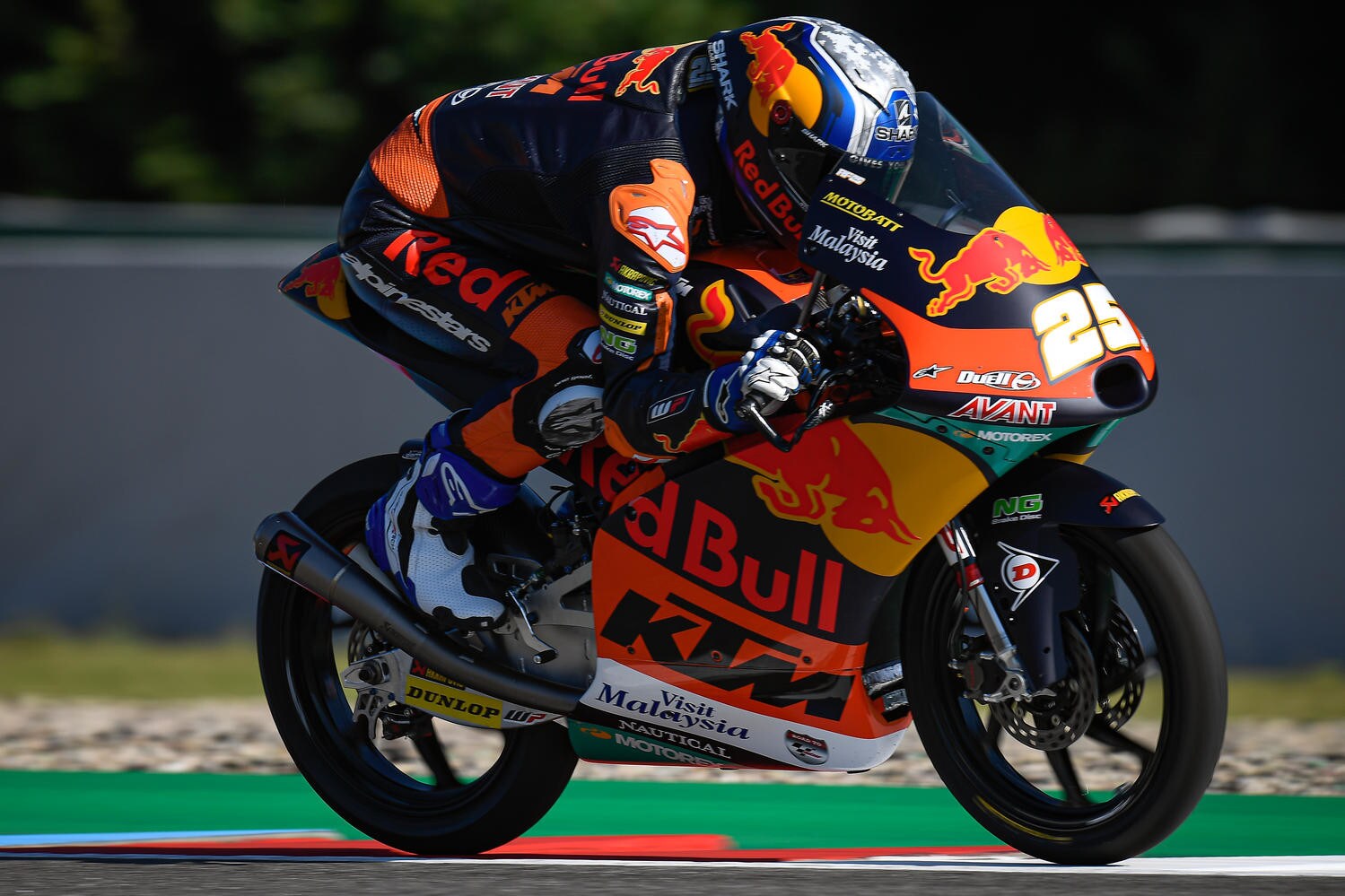 Moto3, FP3 Brno: Fernandez al top, 15 piloti penalizzati