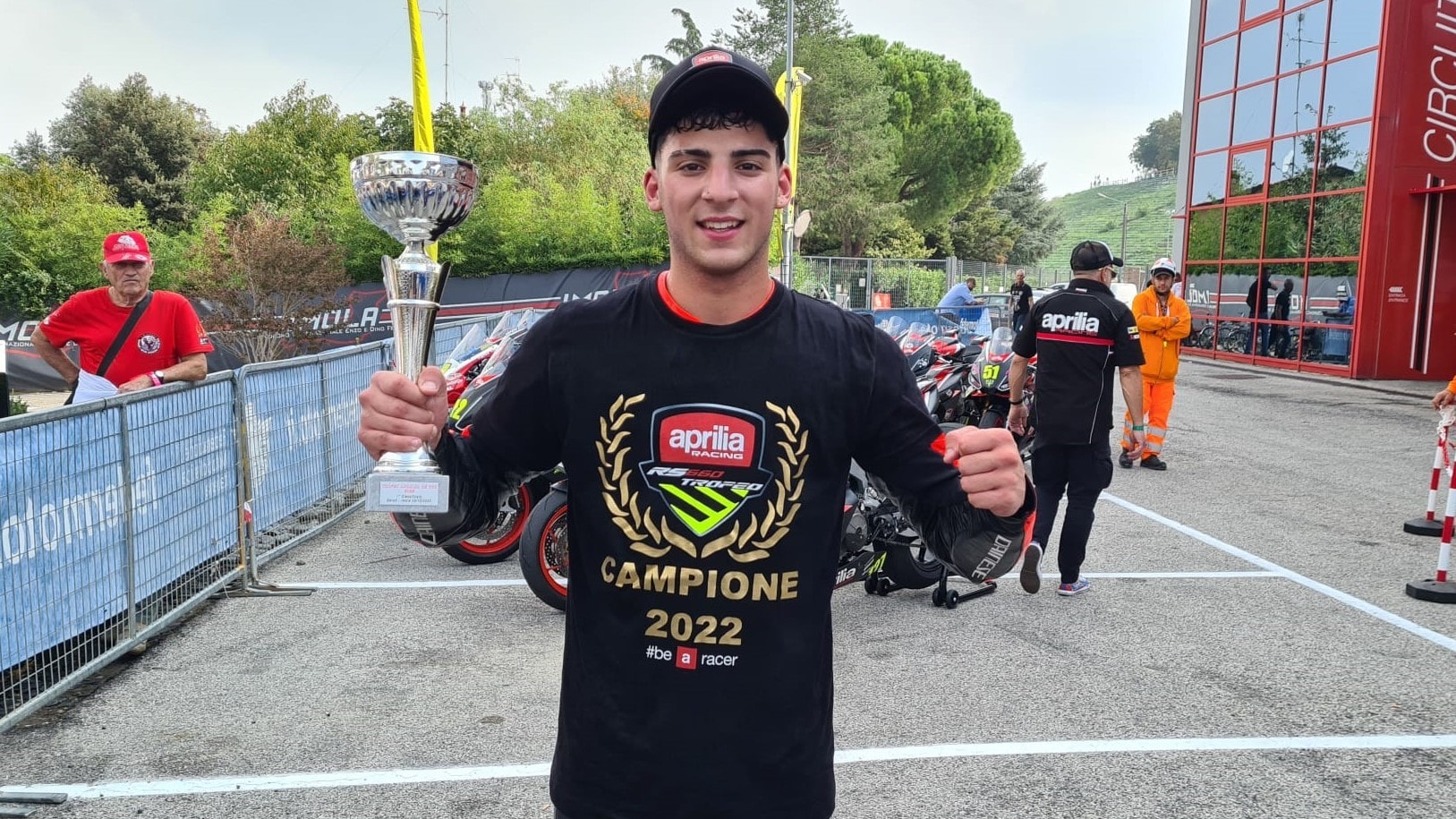 Aprilia RS 660 Cup, spettacolo a Imola: Mongiardo campione...a pari merito