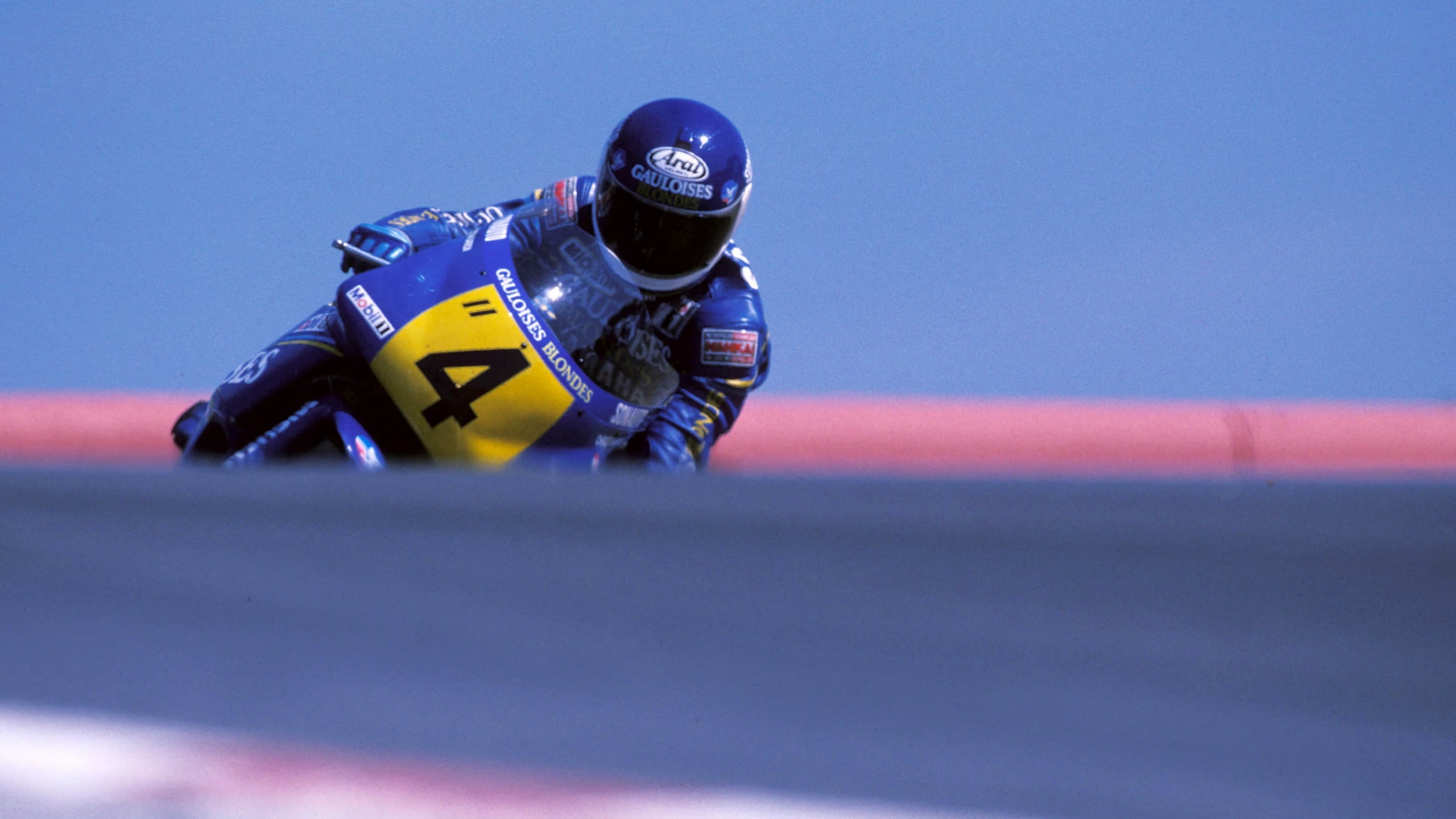 La storia di Christian Sarron: "In equilibrio tra la vita e la morte"