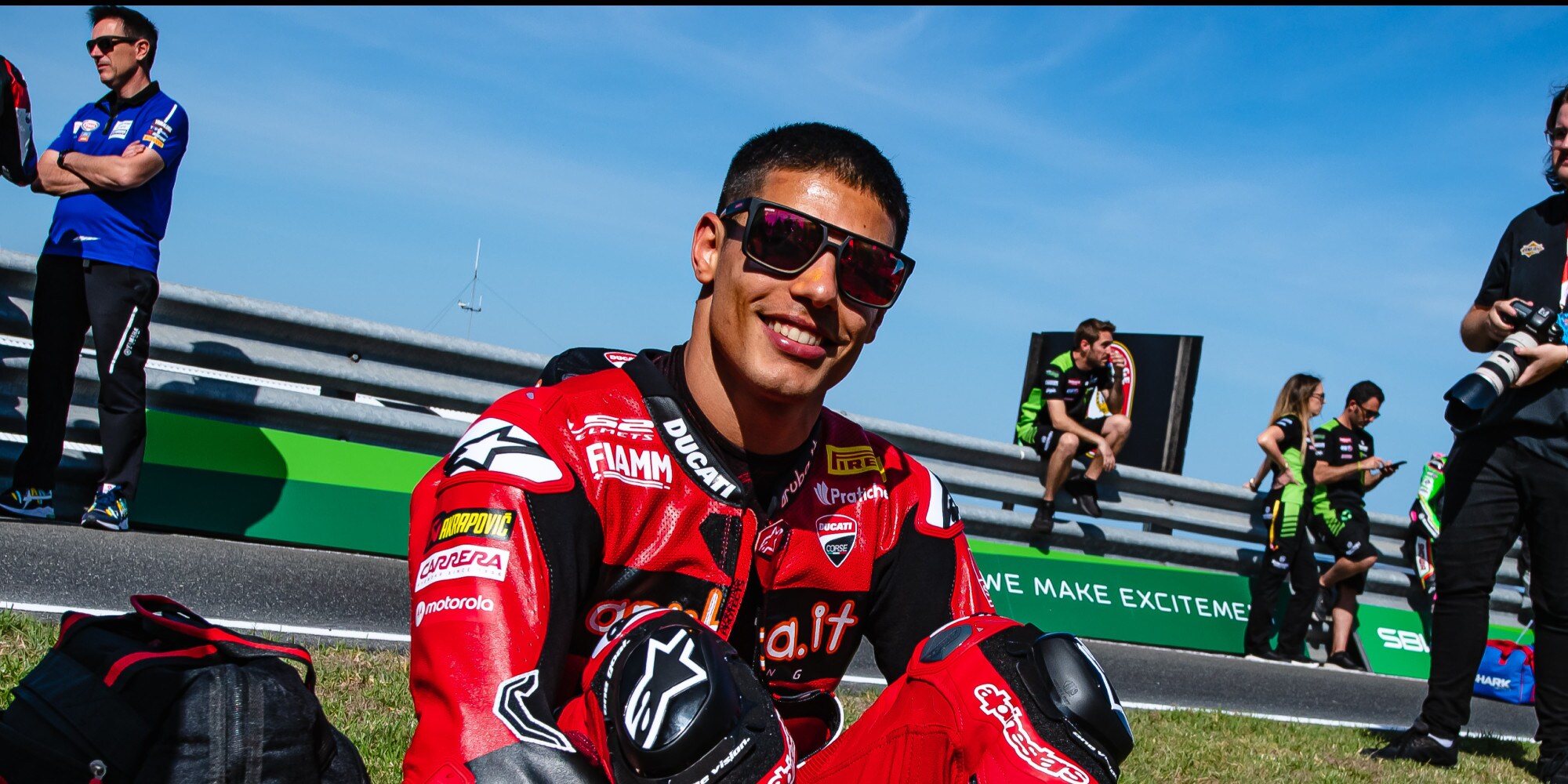 SBK Phillip Island: Rinaldi sorride al termine della FP2