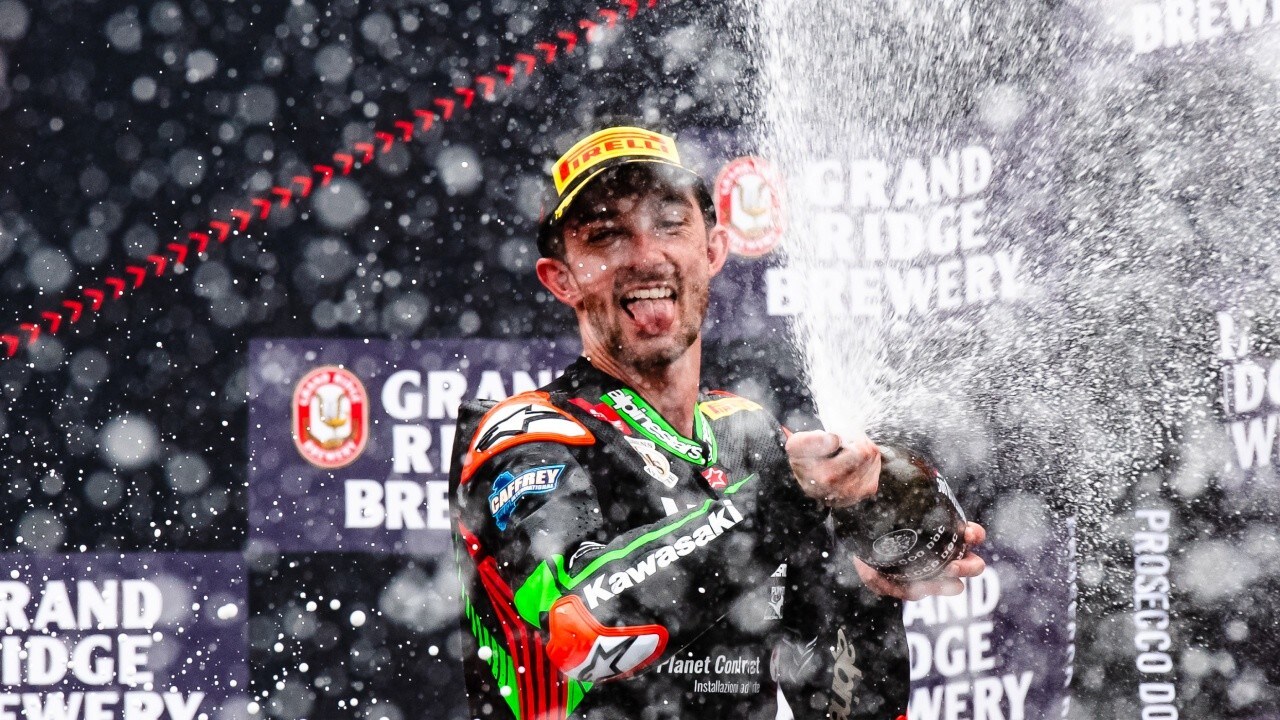 Buona la prima: debutto con podio per McPhee in Supersport