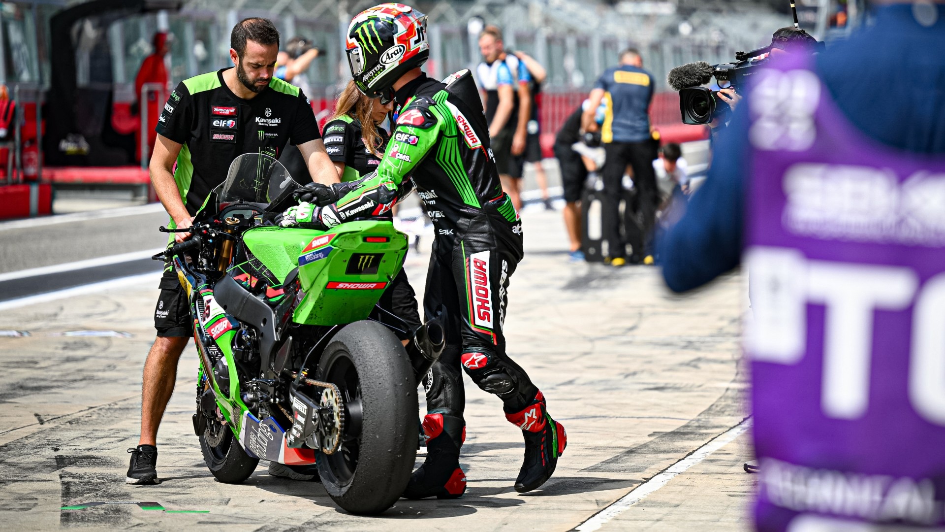 SBK, Kawasaki fa chiarezza: "Non stiamo usando i giri in più, chiediamo ...