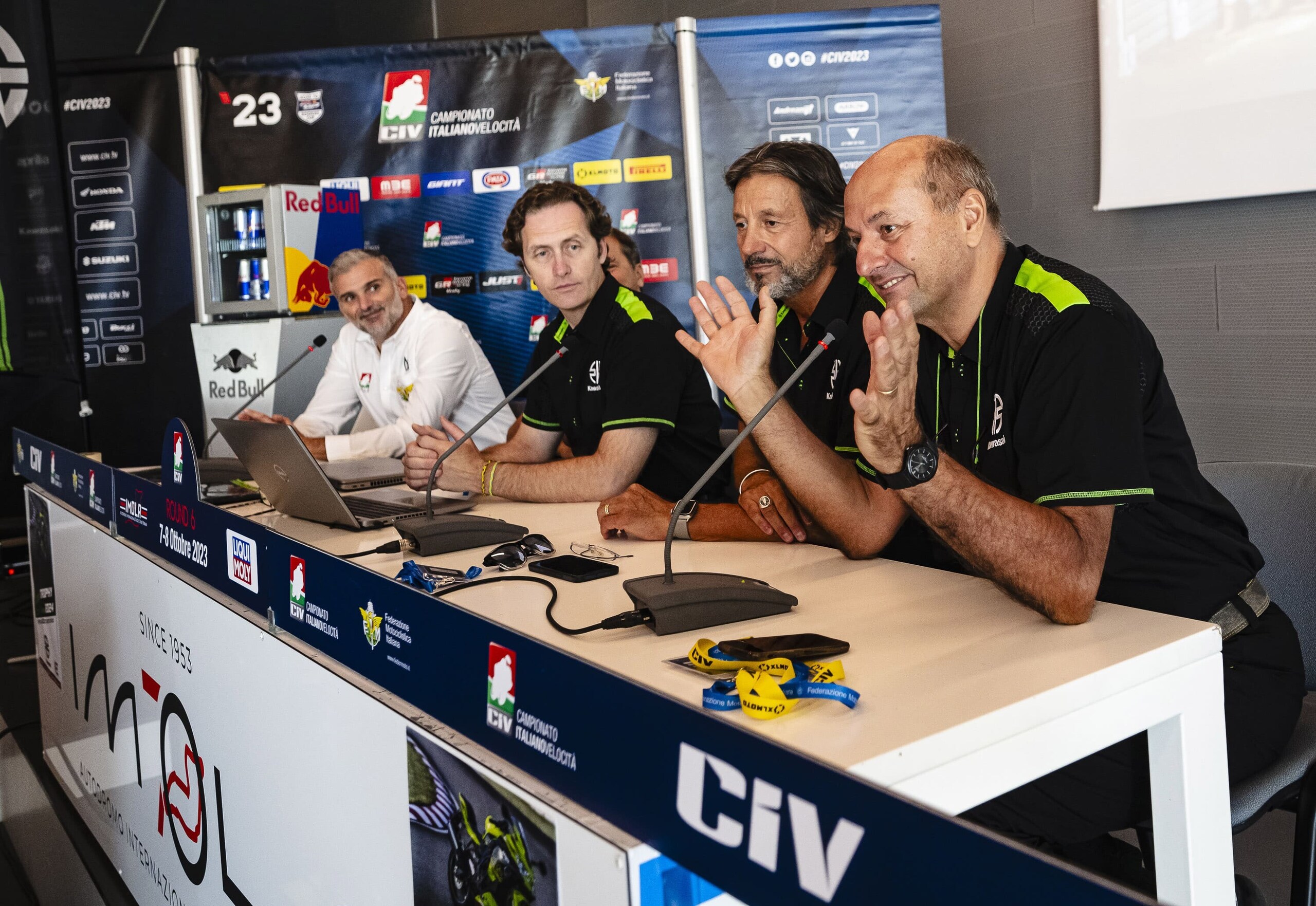 CIV: dal 2024 arriva il Kawasaki Ninja Trophy ZX-4RR